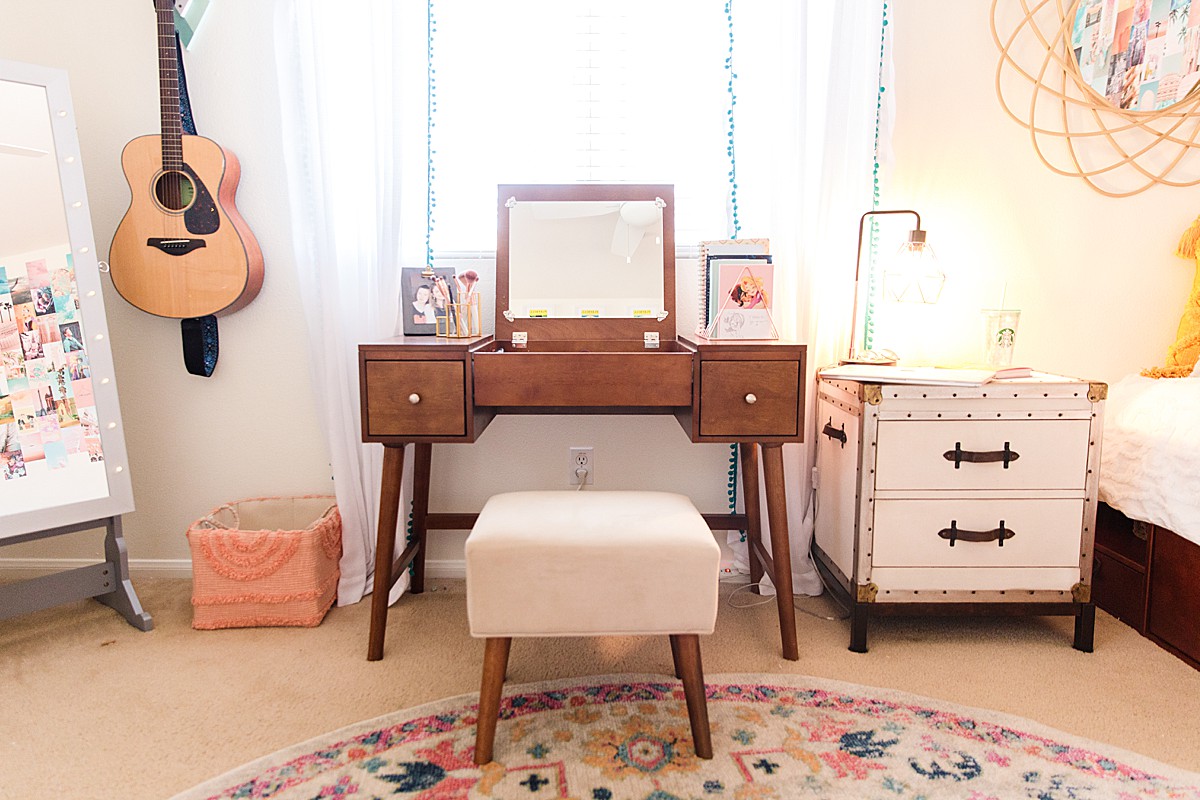 Boho Chic Dorm Room | Joy Elben Design - Amy Gray Photography
